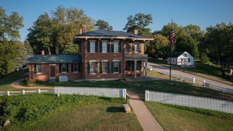 List Your Home on the MLS by Owner in Schaumburg, IL